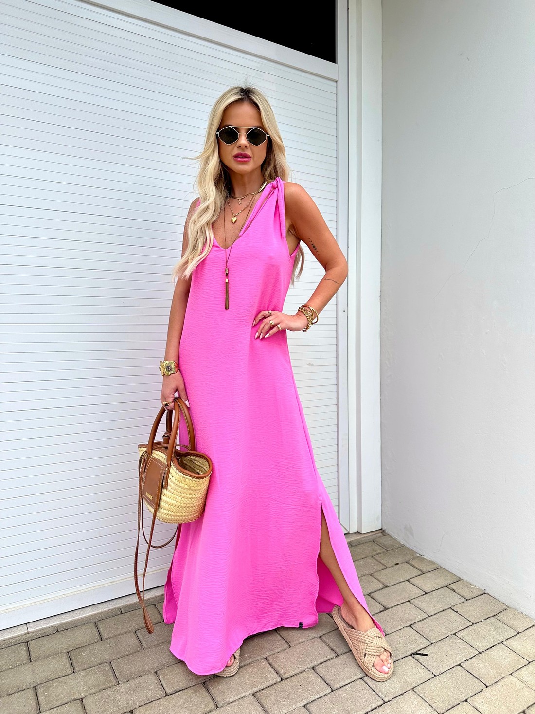 Vestido Amalfi Rosa A.M.Ô Brand - As melhores peças com qualidade você ...