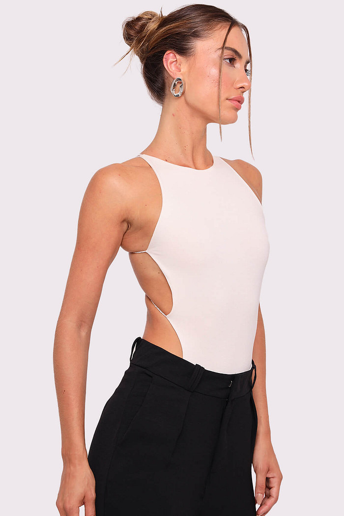 Body feminino: com recortes, costas abertas e mais | Mundo Lolita