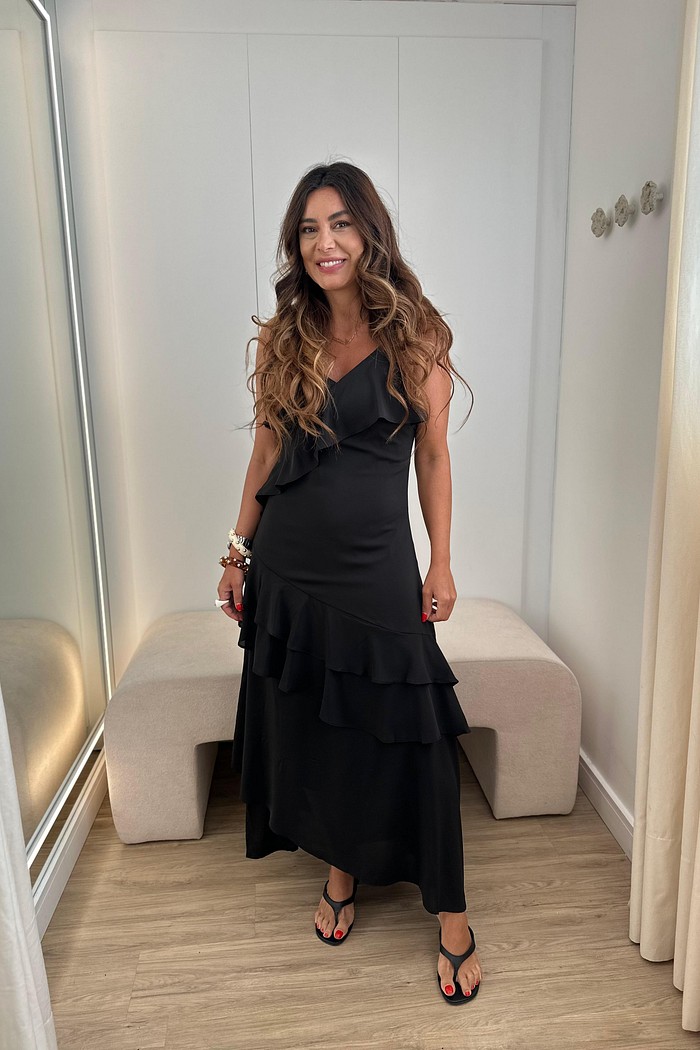 VESTIDOS E MACACÕES Karine Moser