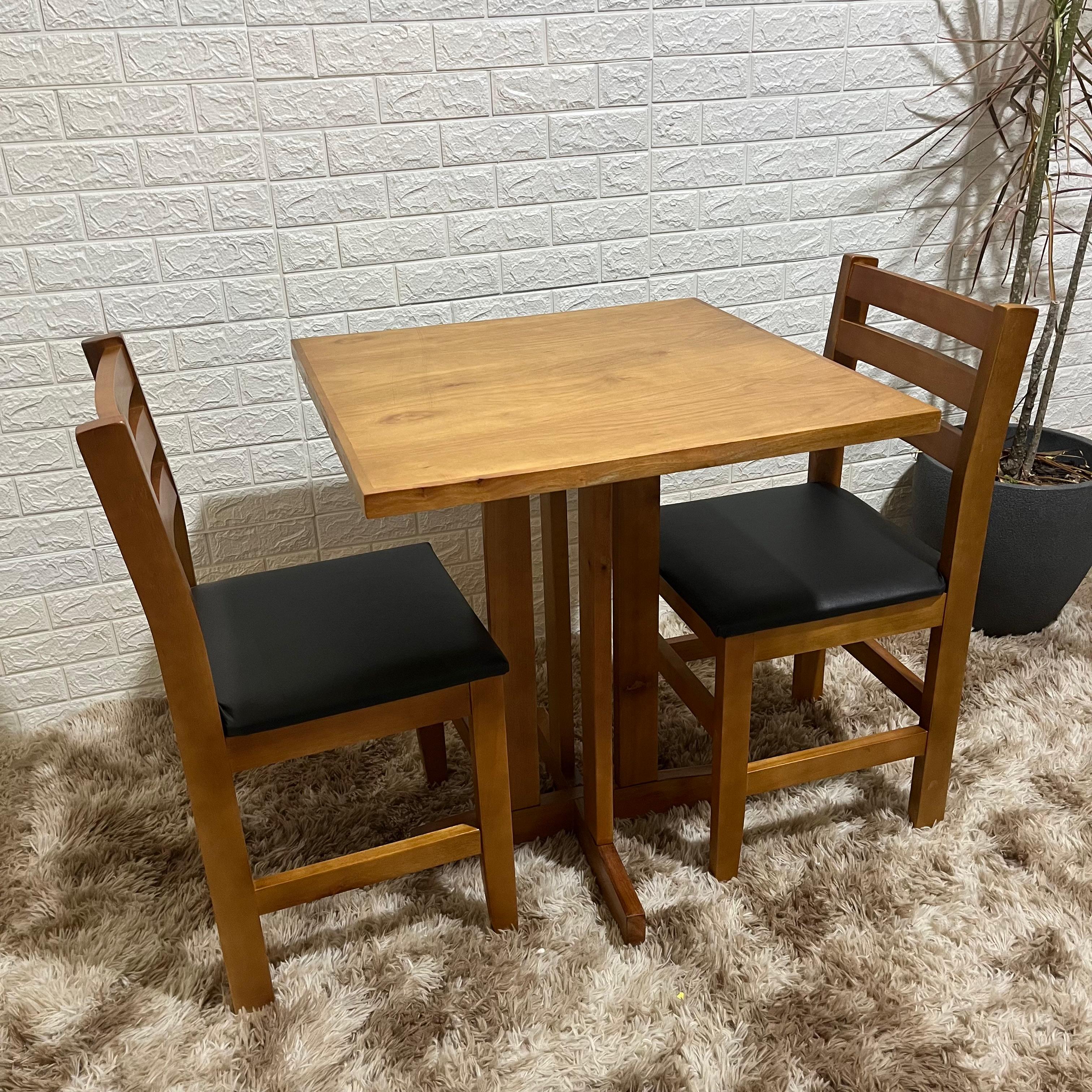 Conjunto Fixo 70x70 Mesa com 2 Cadeiras Estofadas Floresta Carpintaria ...