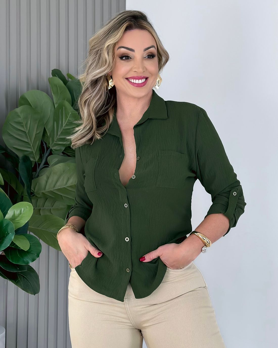 CAMISA MANGA LONGA MAYRA - VERDE MILITAR Loja Strass - Loja Virtual