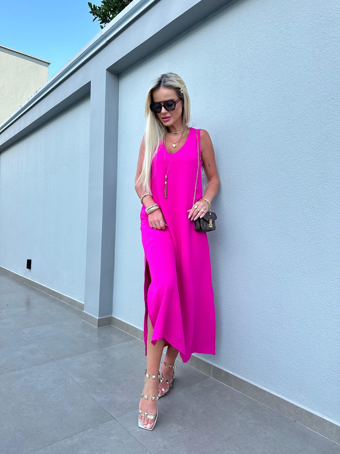 Vestido Midi Maya Pink A.M.Ô Brand - As melhores peças com qualidade ...