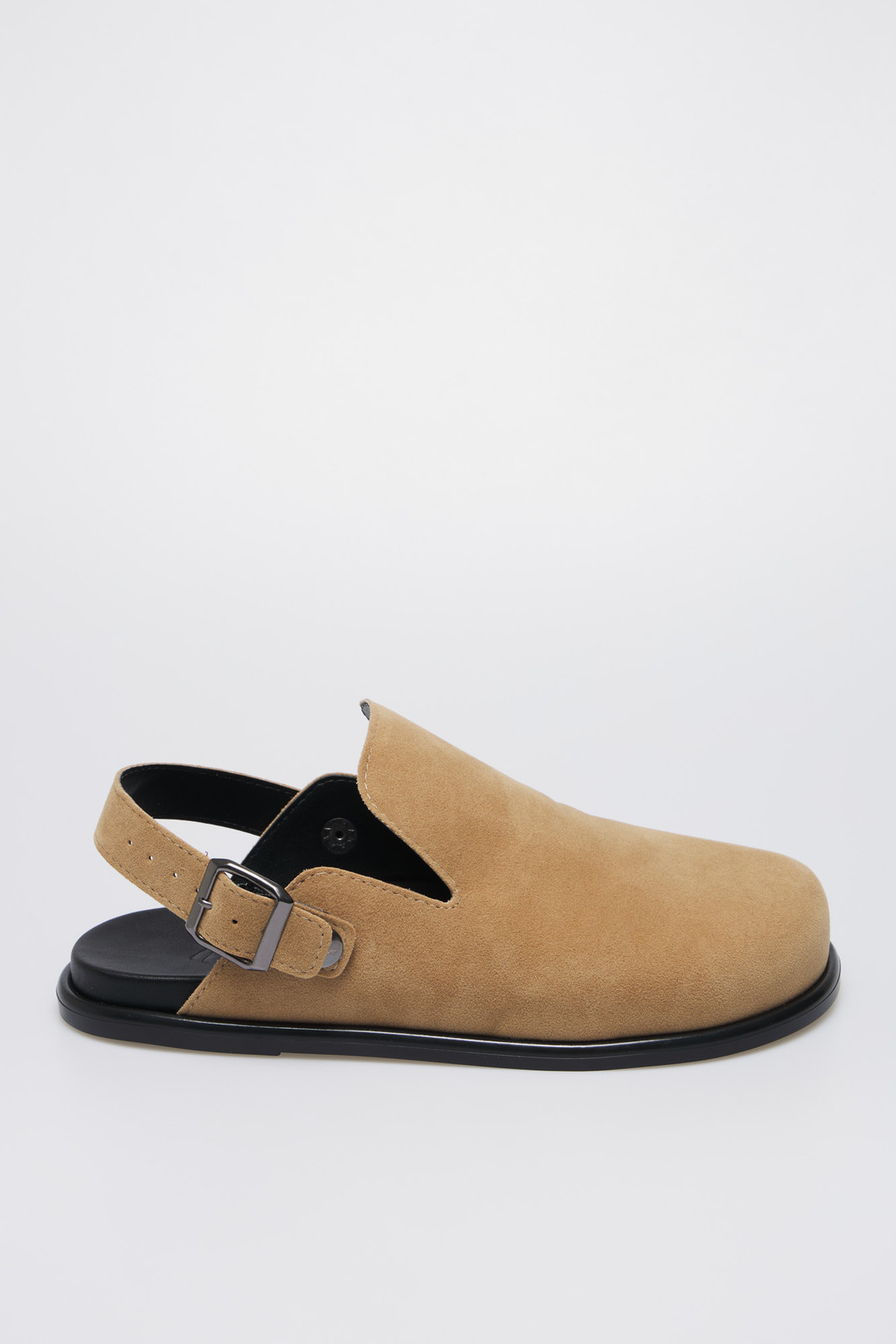 Mule Cléo Camel MIST | Mule Slingback Camurça | Conforto e Estilo