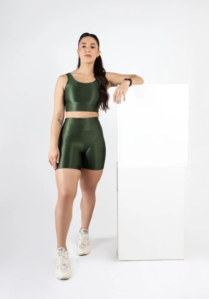 Conjunto Shorts Canelado Verde Militar + Top com Alça Larga com ...
