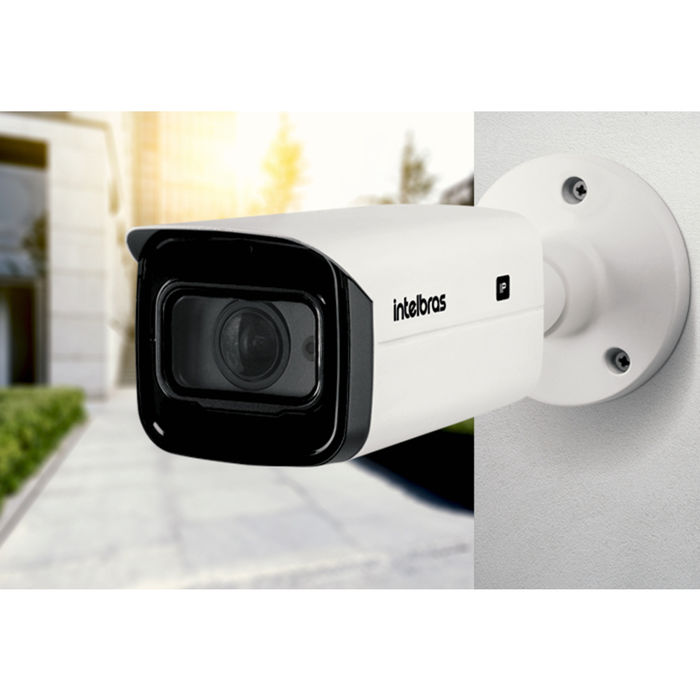 Câmera Bullet com zoom motorizado VIP 3240 Z G3 Intelbras